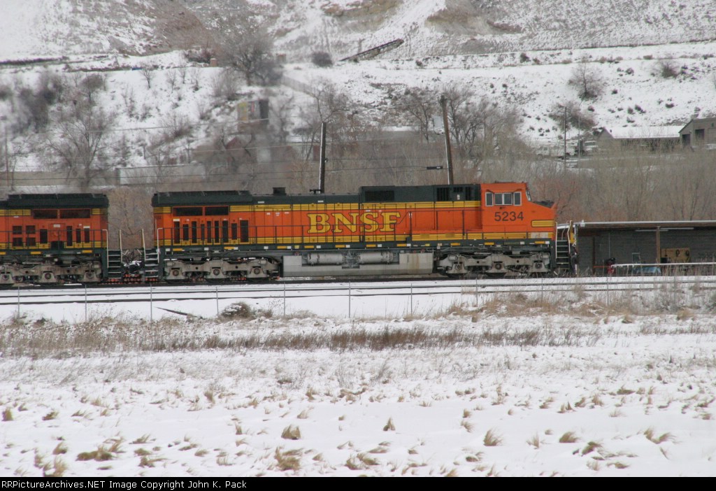 BNSF 5234